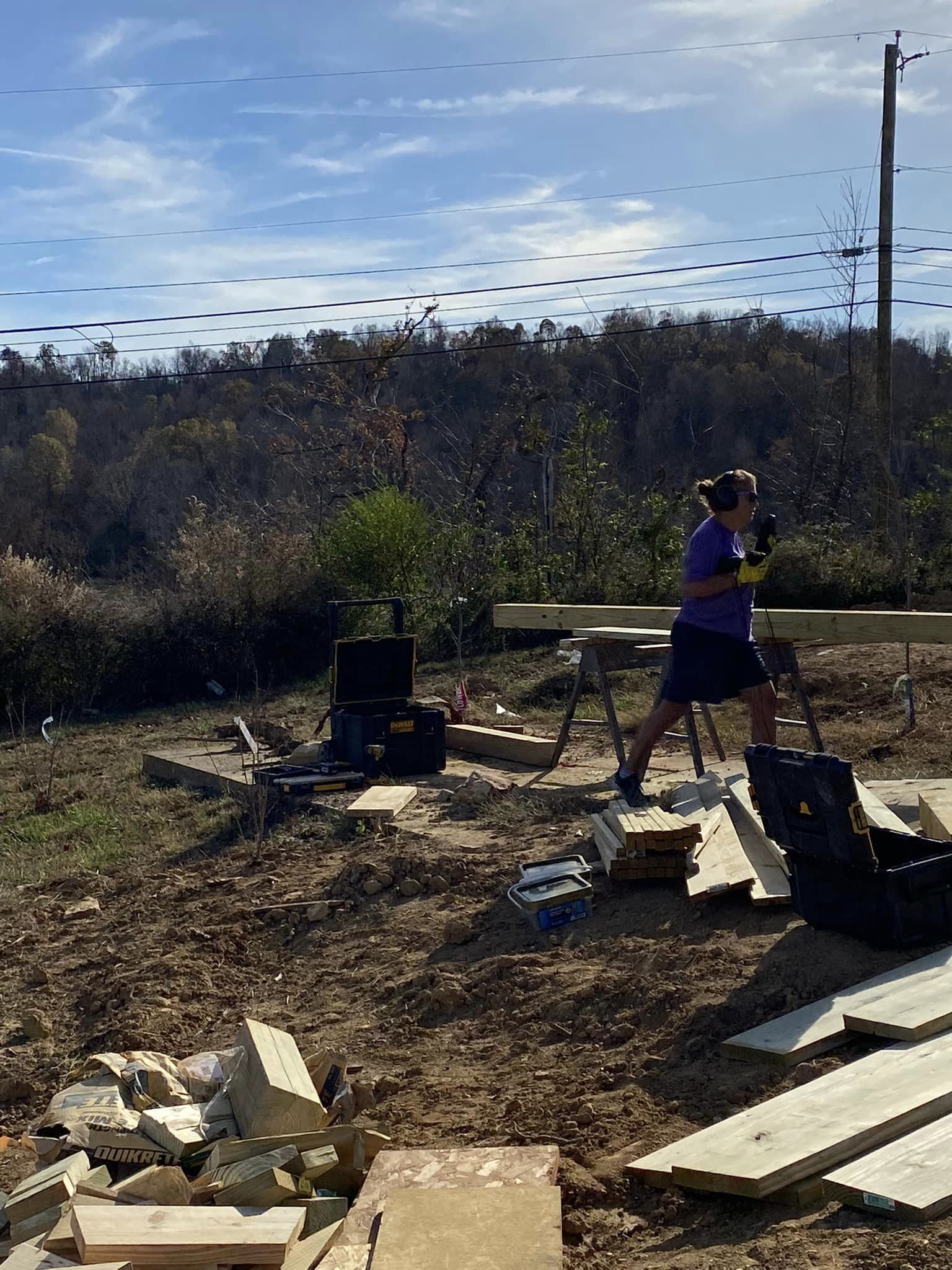 Orland Park CRC Team Making A Difference in Kentucky – Fuller Center ...